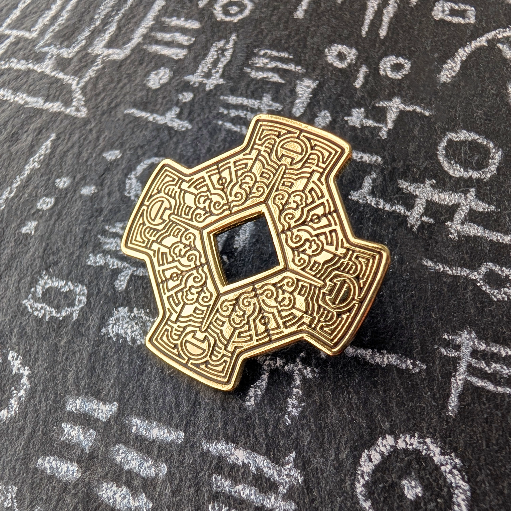 Myst V 20th Anniversary Tablet Pin [Limited Edition] – Cyan Worlds